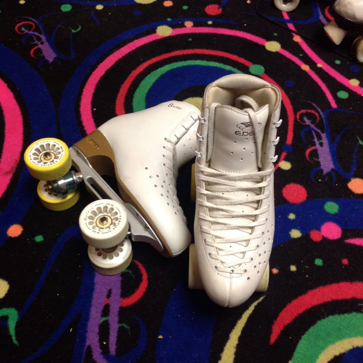 Skateville – Family Rollerskating Rink in Burnsville, MN